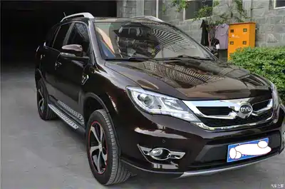 比亚迪S7 2015款 2.0T 自动旗舰型 比亚迪 1/1张图片大全_汽车外观图库_香槟金-汽车之家