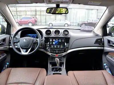 比亚迪S7 2015款 2.0T 升级版 自动旗舰型 比亚迪 1/40张图片大全_汽车内饰图库-汽车之家