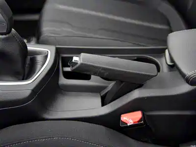 标致308S 2015款 1.6L 手动尚驰版 标致 6/22张图片大全_汽车内饰图库-汽车之家