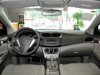 轩逸 2012款 1.6XE 手动舒适版 日产 1/61张图片大全_汽车中控图库-汽车之家