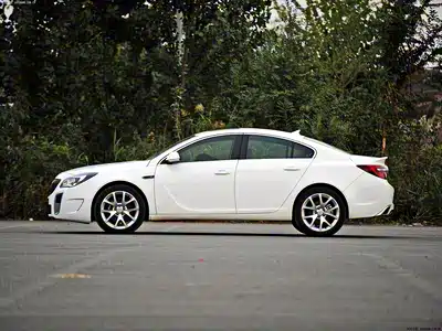 君威 2014款 GS 2.0T 纵情运动版 别克 2/11张图片大全_汽车外观图库-汽车之家