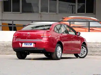 世嘉 2013款 三厢 1.6L 手动品尚型 雪铁龙 7/104张图片大全_汽车外观图库-汽车之家