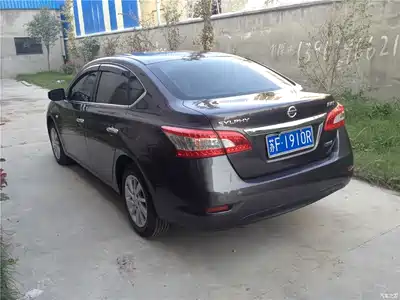 轩逸 2012款 1.6XE CVT舒适版 日产 8/13张图片大全_汽车外观图库_铂金灰-汽车之家