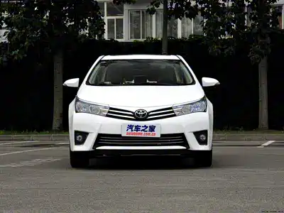 卡罗拉 2014款 1.6L CVT GL-i真皮版 丰田 2/7张图片大全_汽车外观图库_超级白色-汽车之家