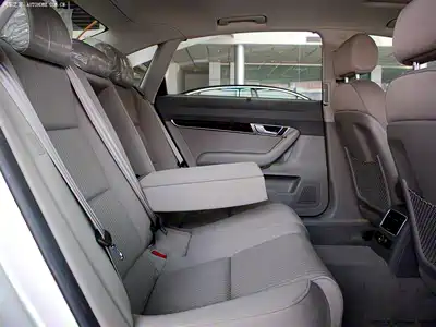 奥迪A6L 2005款 2.0T 自动标准型 奥迪 4/18张图片大全_汽车座椅图库-汽车之家