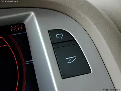 奥迪A6L 2008款 2.4L 尊贵型 奥迪 7/61张图片大全_汽车内饰图库-汽车之家