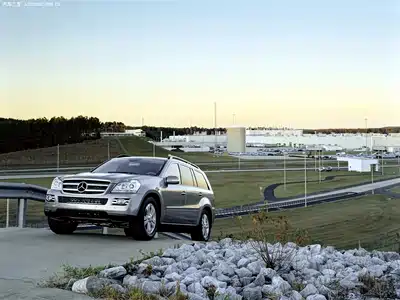 奔驰GL级 2006款 GL 450 4MATIC 奔驰 5/68张图片大全_汽车外观图库-汽车之家